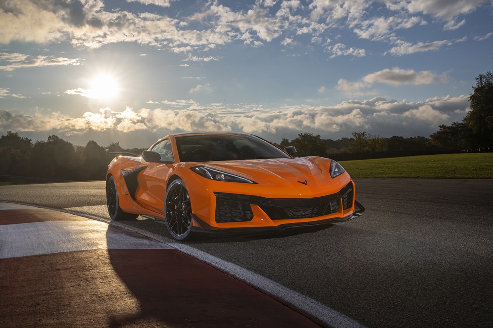 What’s the Best Way to Set up the C8 Corvette Z06 for the Track? (OE vs ...