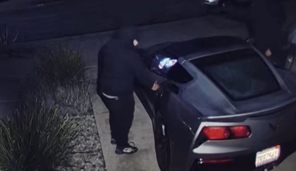 Thieves Steal C7 Corvette After Threatening to Shoot Owner - CorvetteForum